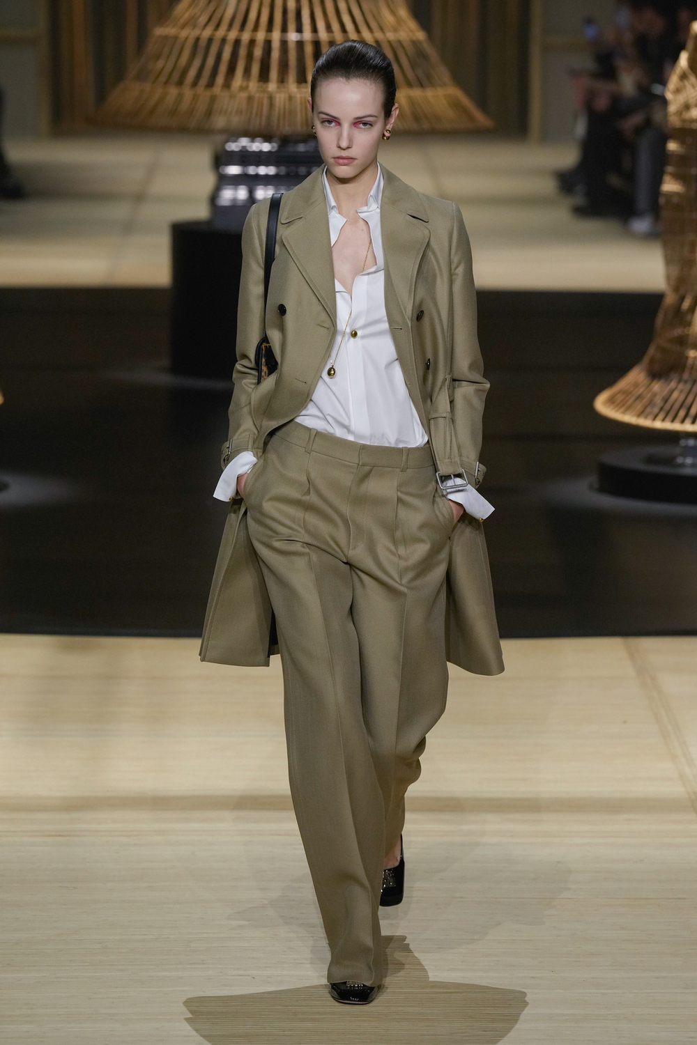 Sfilate Christian Dior - Autunno-Inverno 2024-2025 Donna - Moda IoDonna